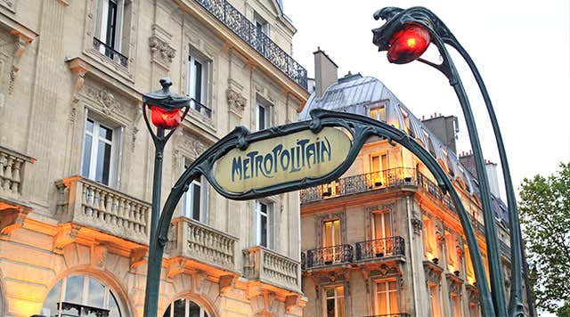 Paris Metro - The easiest and fastest way to get around Paris